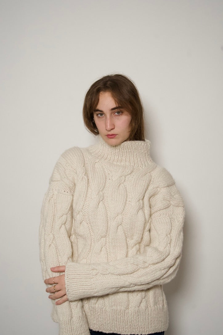 Claro Turtleneck – Alma Lobo